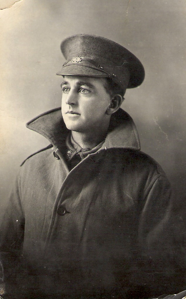 From the streets to the trenches; Walter’s war – Quirky Characters